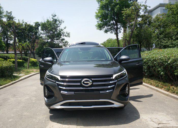 传祺GS4提车记，车主提车30天后，车主：想讲三个字_百科TA说