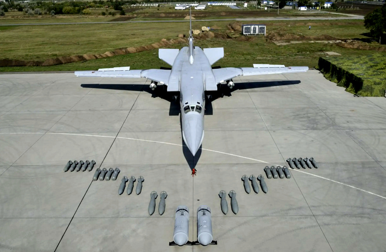 FAB-3000航空炸弹_百度百科