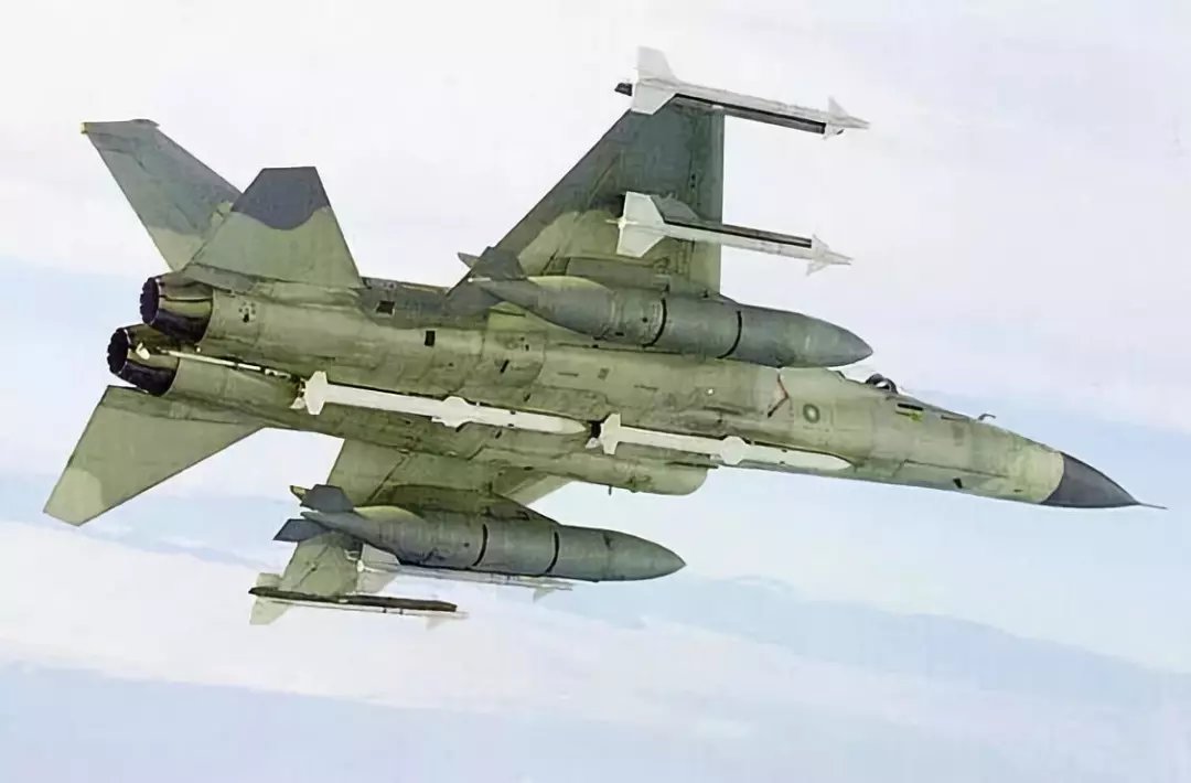 IDF:承载海对岸航空梦想的经国号战机_百科TA说