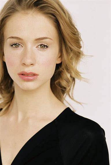 Laura Greenwood_百度百科