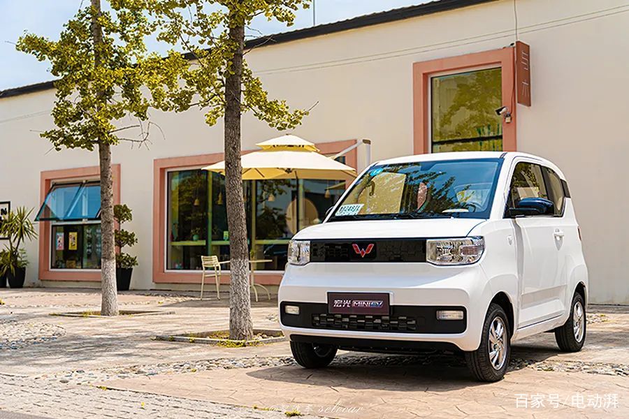 试驾宏光MINI EV，除了便宜还有哪些买它的理由？_百科TA说