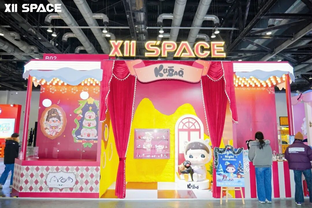 背靠全球千店，X11如何助力原创潮玩新发展？_百科TA说