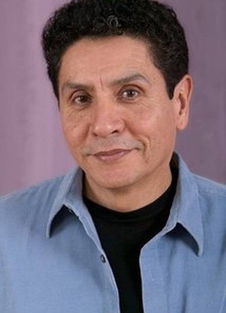 Robert Covarrubias_百度百科