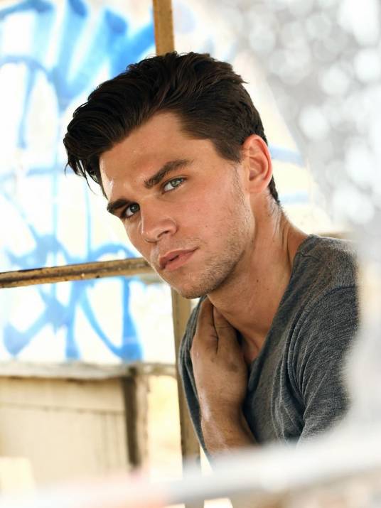 肖恩·H·斯库利_百度百科