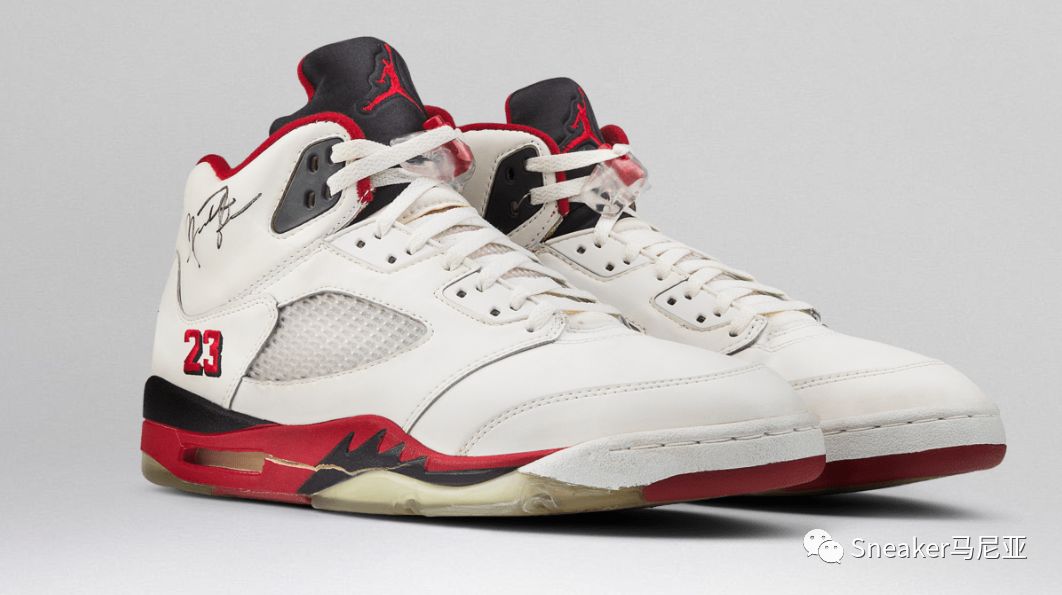 AJ5“流川枫”发售时间泄露！“Fire Red”配色明年三月即将登场_百科TA说