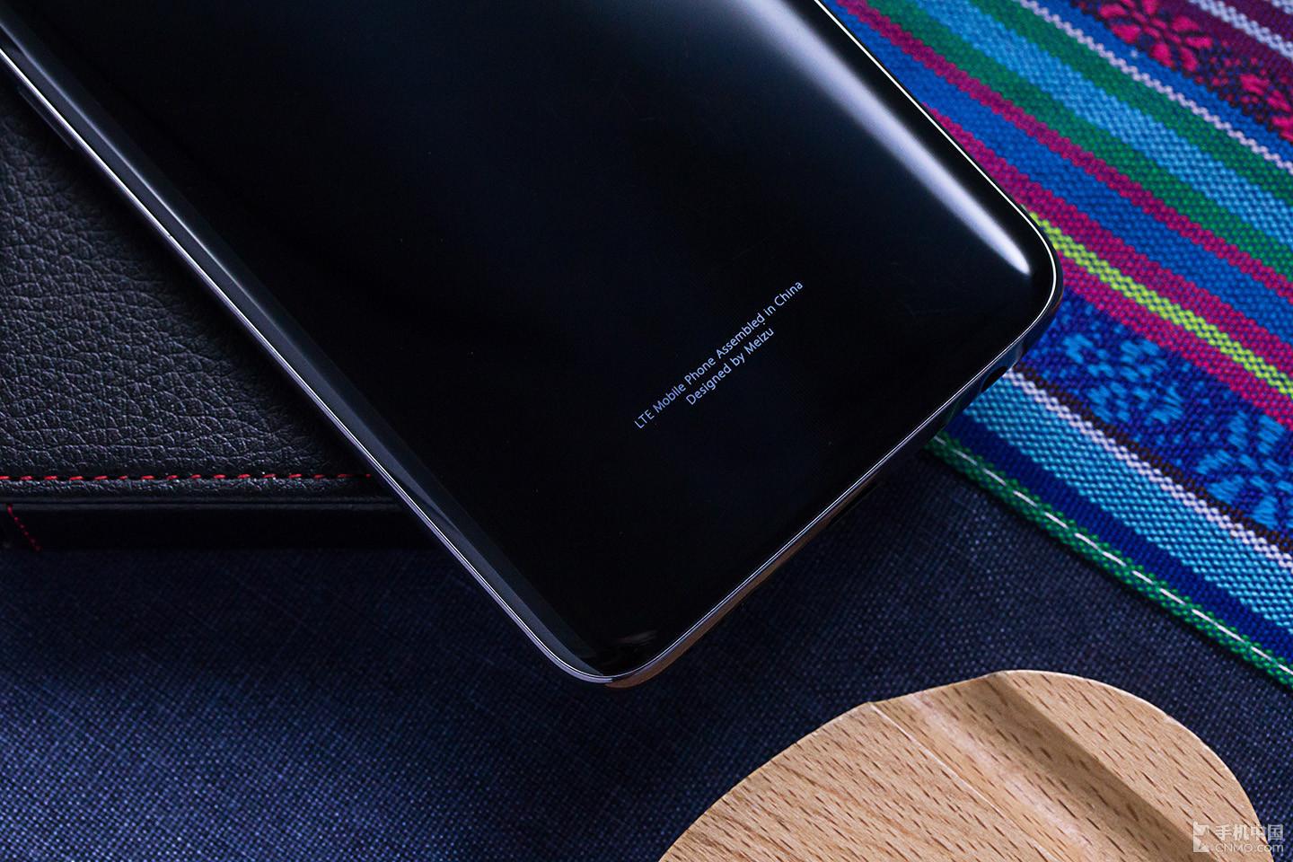 经典设计语言的延续 魅族16Xs骑士黑图赏_百科TA说