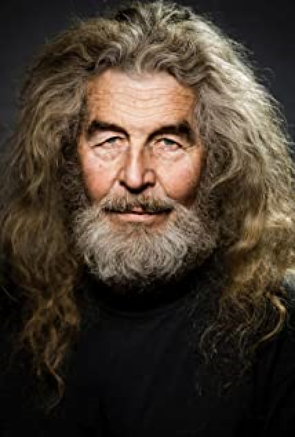 Warwick Comber_百度百科