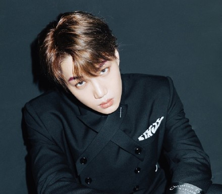 爱情去得太快就像龙卷风！kai与Jennie官宣分手，称各自专注工作_百科TA说