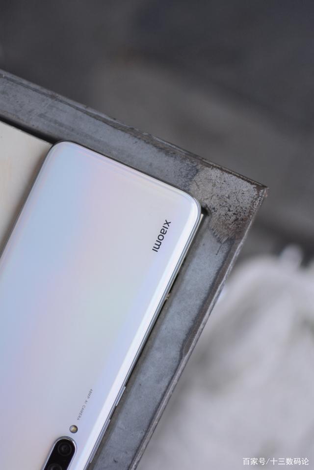 小米CC9e明天就能买了，一切质疑也将解开_百科TA说