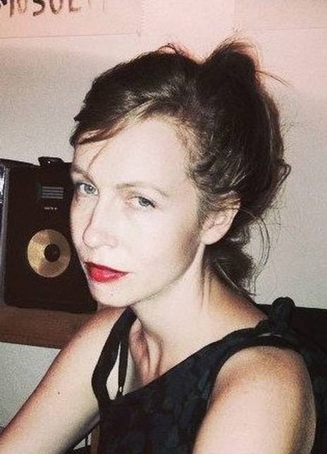 Courtney Stephens_百度百科