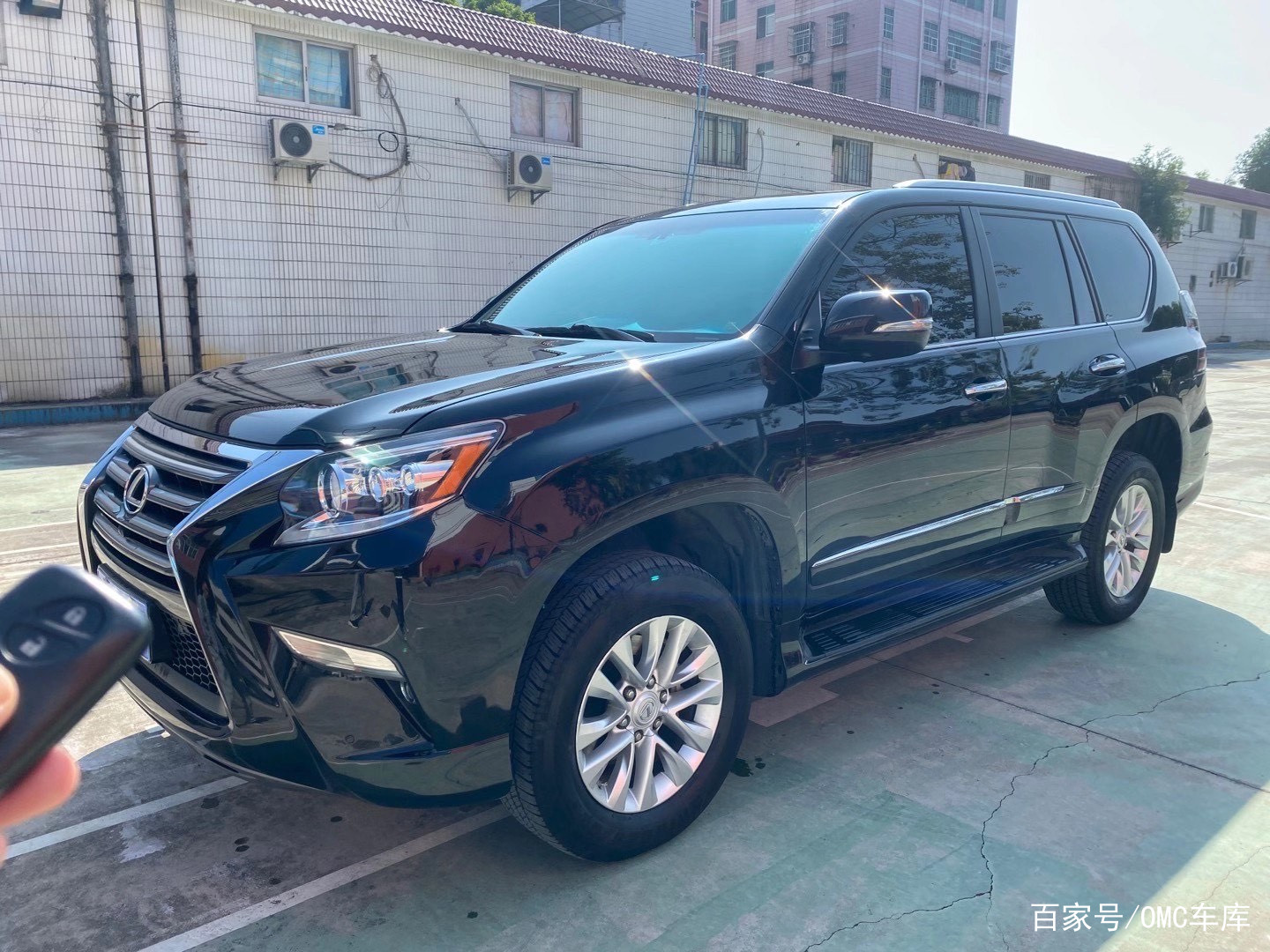 雷克萨斯GX400,七座四驱_百科TA说