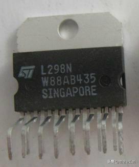 教大家使用L298N电机驱动模块，电机控制正反转、调速很轻松！_百科TA说