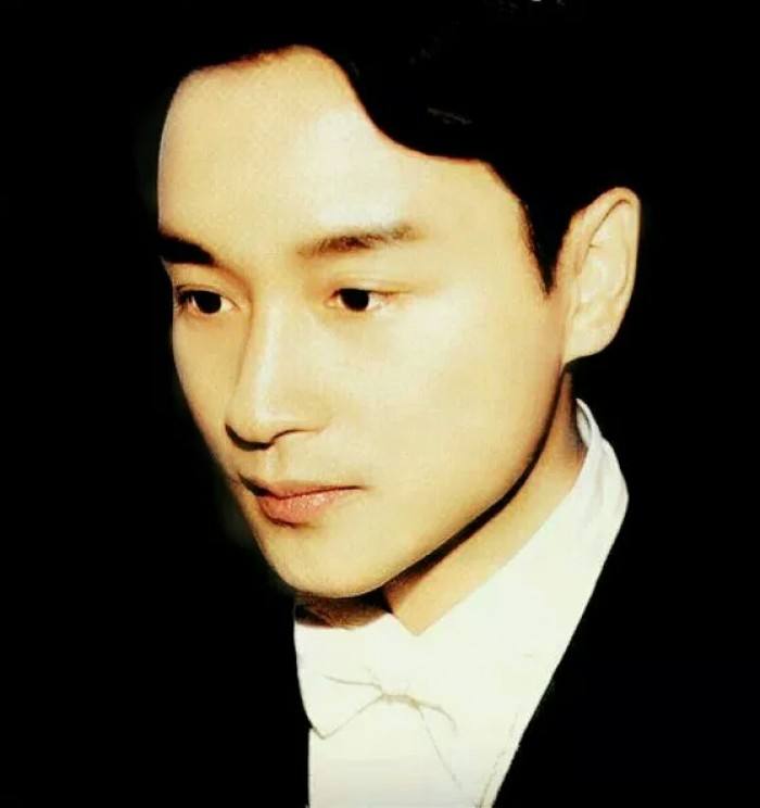 带你走进神级巨星——张国荣，揭秘传奇背后的故事│最贴心的偶像_百科TA说