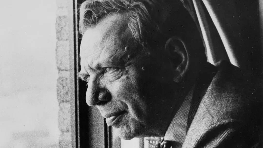 过去100 年，我们对百货业的期望发生了怎样的变化？_百科TA说