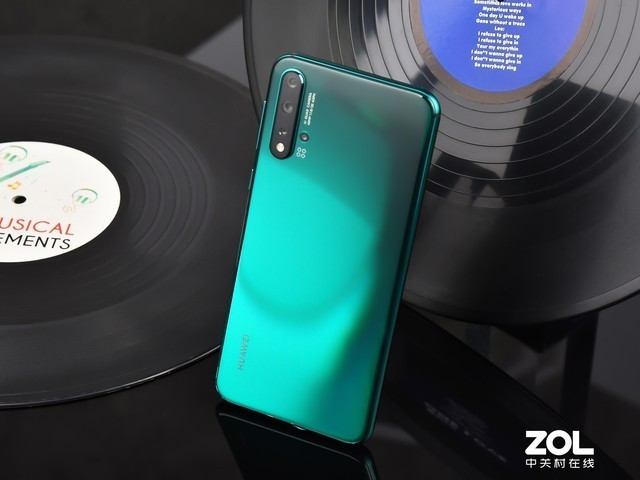 麒麟810+AI四摄 2799元华为nova 5入手不后悔_百科TA说