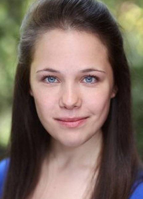 Ellie Paskell_百度百科
