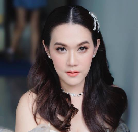 梅·凤阿隆_百度百科