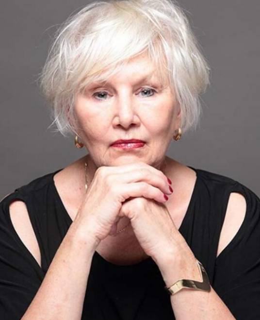 Brenda Currin_百度百科