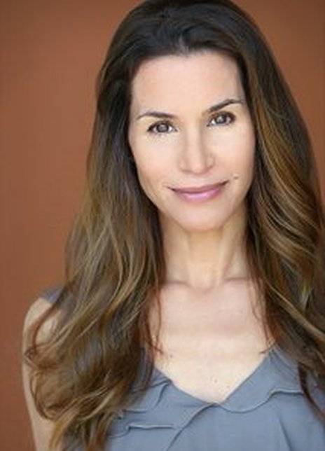 Meredith Roberts_百度百科