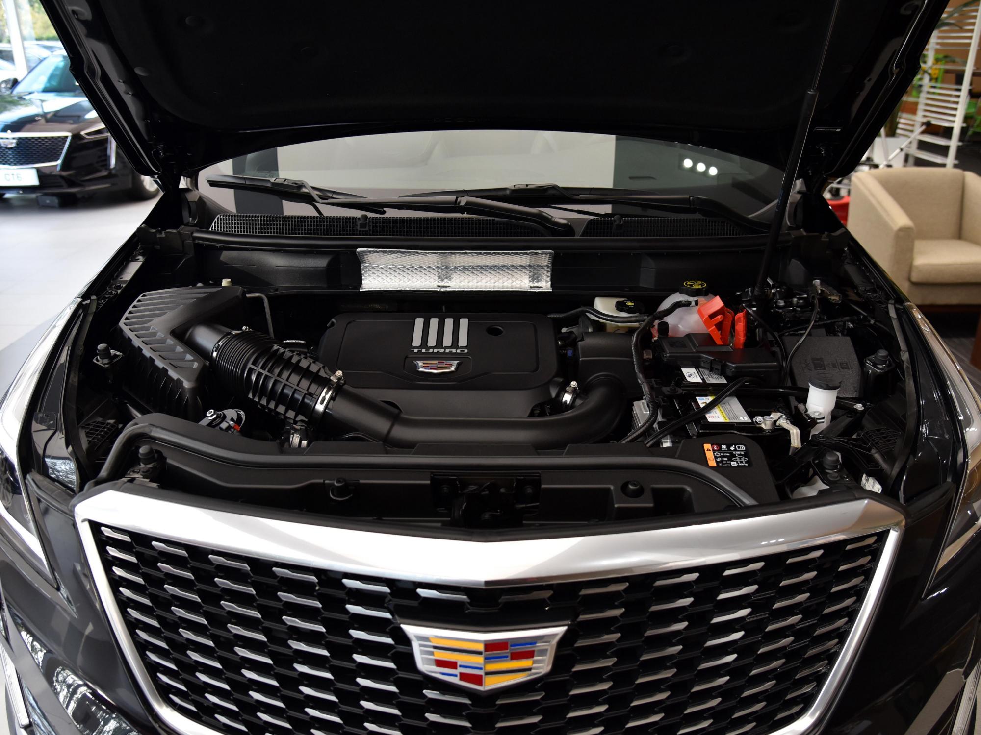 237马力外观时尚，搭载2.0T+9AT，新款凯迪拉克XT5如何？_百科TA说