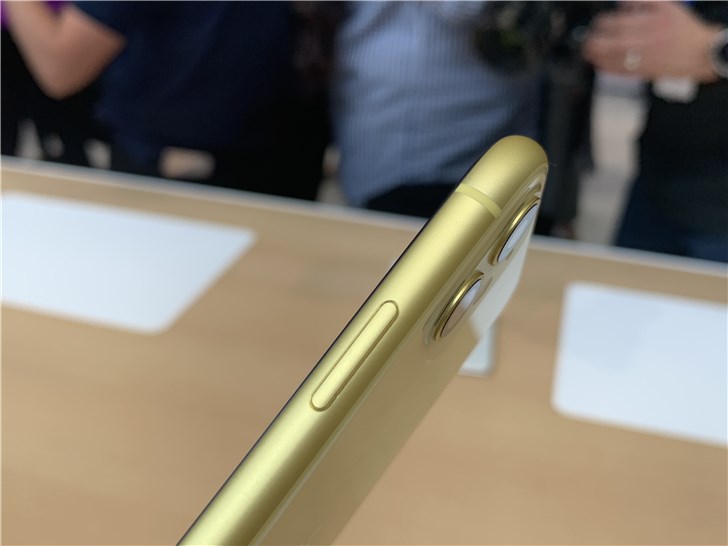 iPhone 11系列正式发布 国行最低5499元、9月20日开售_百科TA说