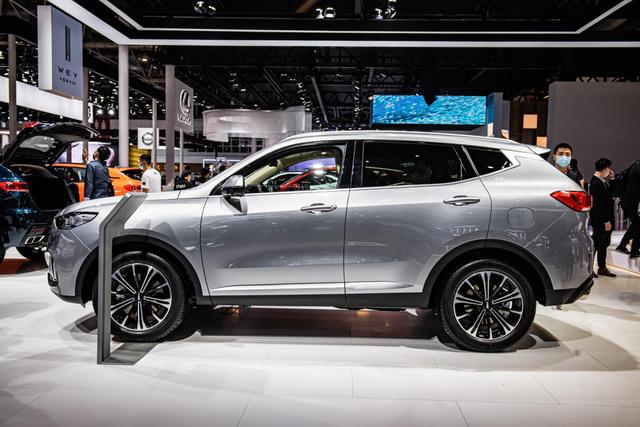 2021款WEY VV6亮相北京车展！宝爸：原厂儿童座椅真香_百科TA说