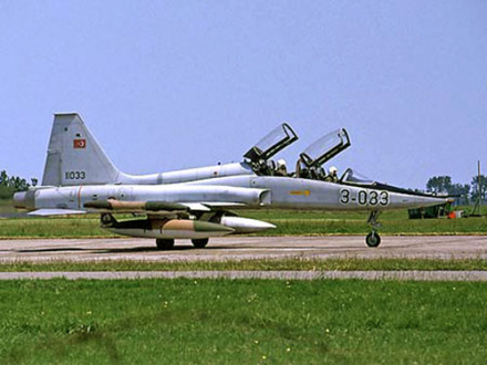 F-5战斗机_百度百科