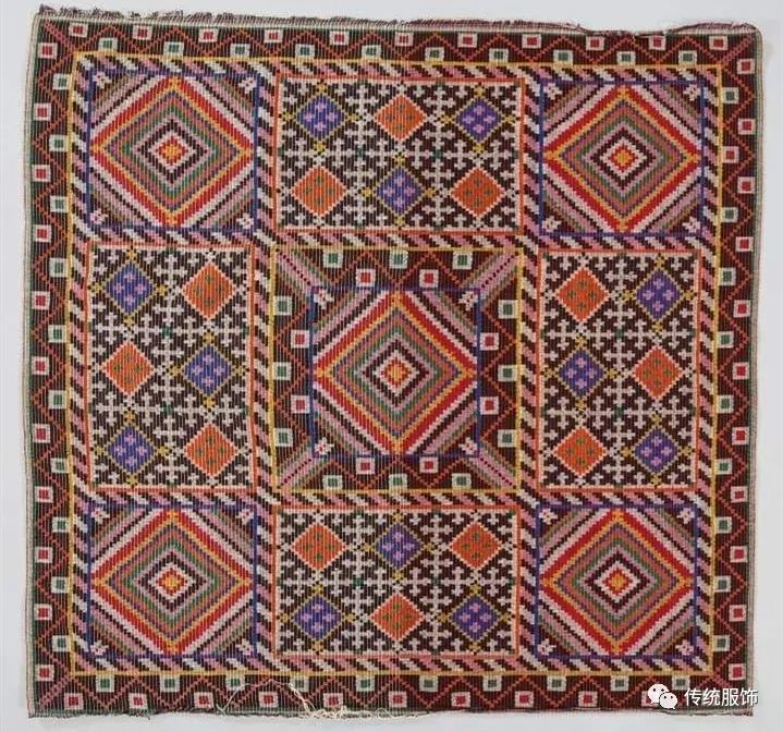 头顶上的文化交汇——菲律宾南部的男性巾帽与腰带_百科TA说