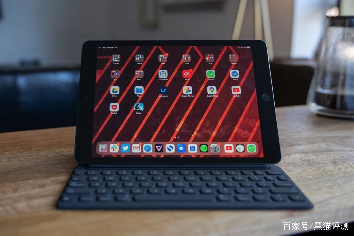 A13+4GB+全贴合屏，iPad 2021突然曝光，该和Air3说再见了！_百科TA说