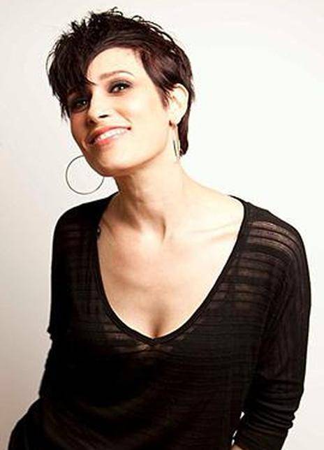 Robyn Ross_百度百科