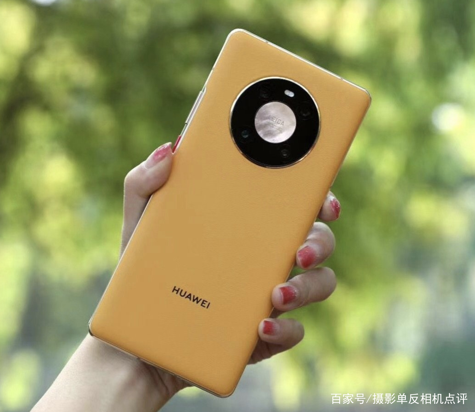 华为Mate40对决iPhone12胜负几何？对华为并不重要_百科TA说