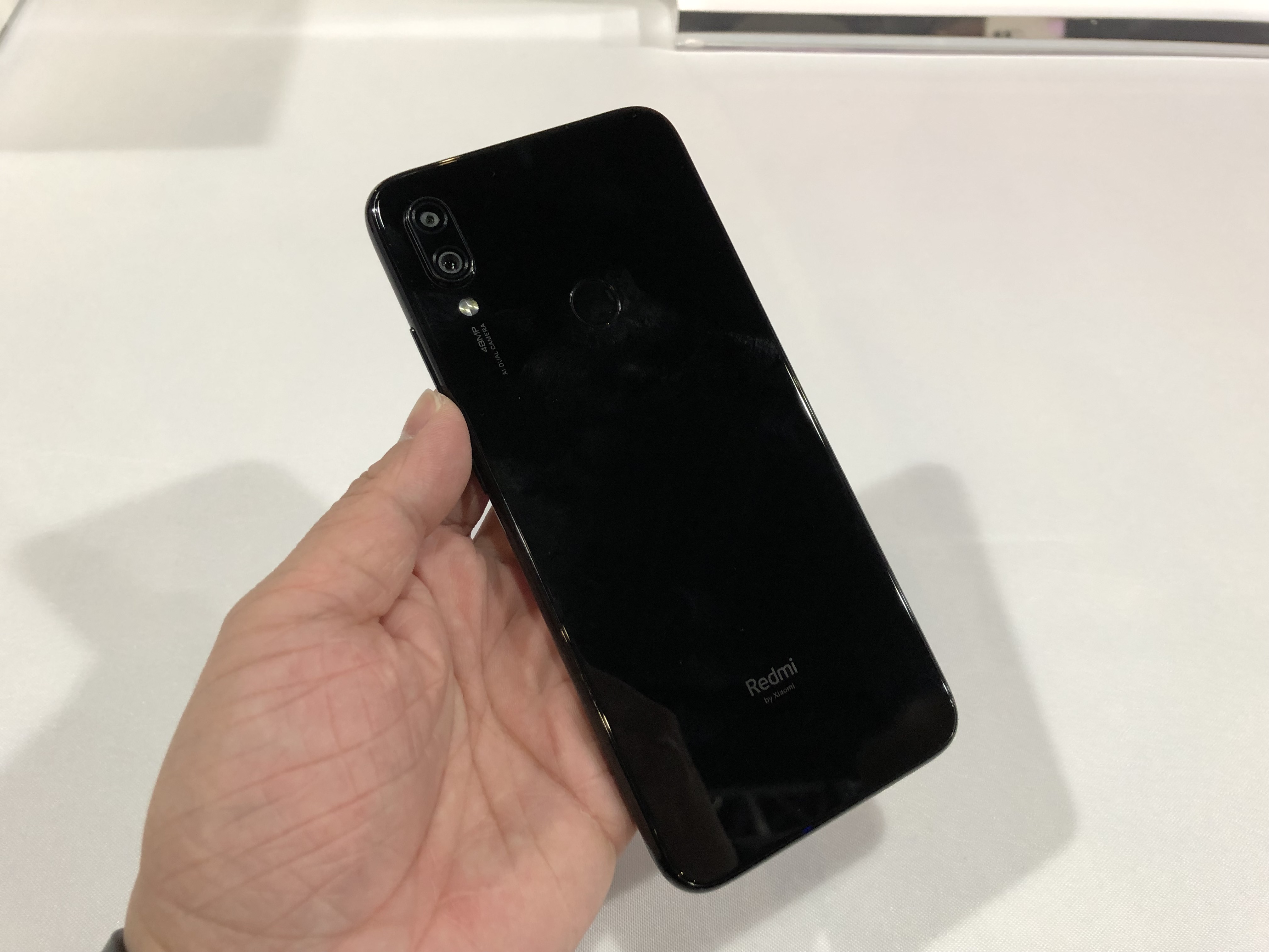 999元！红米Note7上手：满血骁龙660，18个月质保_百科TA说