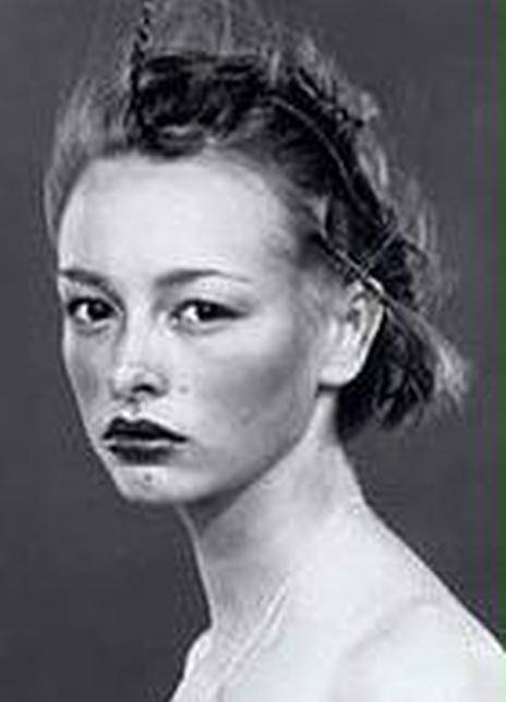 Lara Belmont_百度百科