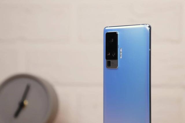 影像旗舰vivo X50 Pro能做什么？拍摄天问一号升空了解一下_百科TA说