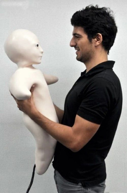 远端临场机器人TelenoidR1_百度百科