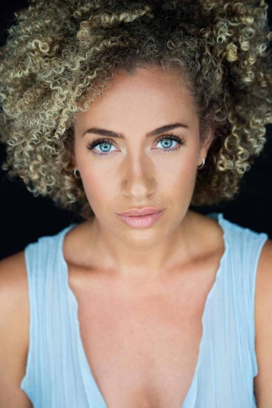 Stephanie Siadatan_百度百科