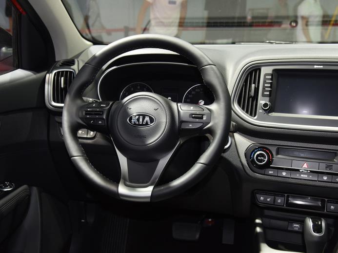 22万预算，起亚KX3傲跑和DS6谁档次高，车主：都挺好_百科TA说