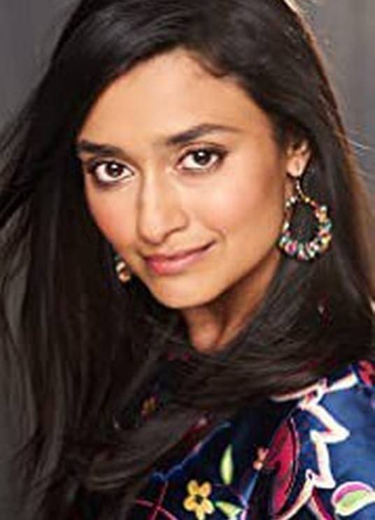 Chriselle Almeida_百度百科