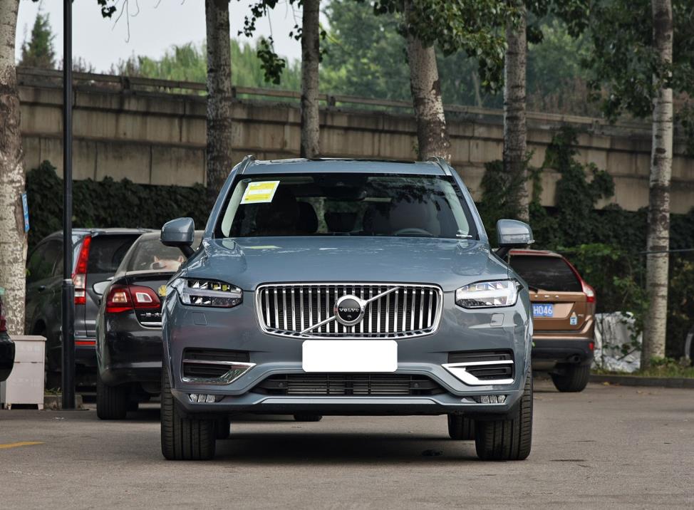 手握63万提辆沃尔沃XC90，开了1100公里，车主：想说句大实话_百科TA说