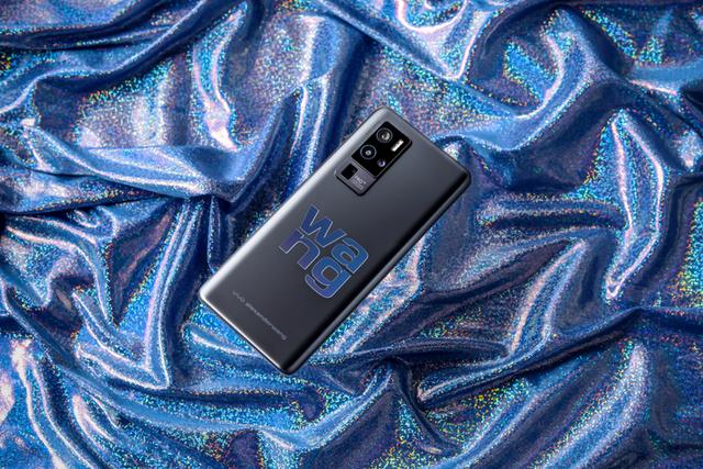 艺术与科技结合！vivo X50 Pro+AW限定版美图鉴赏_百科TA说