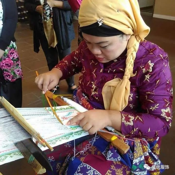 风格独特的拼接纺织品 Landap | 菲律宾南部的传统服饰_百科TA说