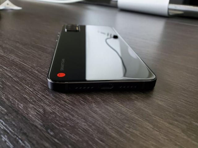 坚果Pro2S上手，旗舰配置不含糊，系统体现工匠精神_百科TA说