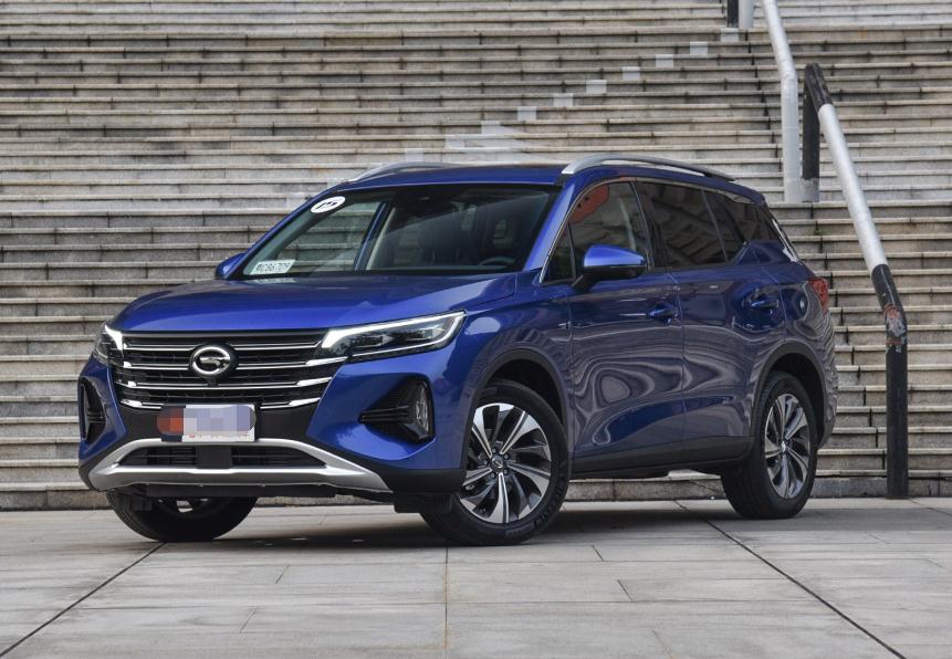 传祺GS4值得入手吗？多少月薪能开传祺GS4？车主说了心里话_百科TA说