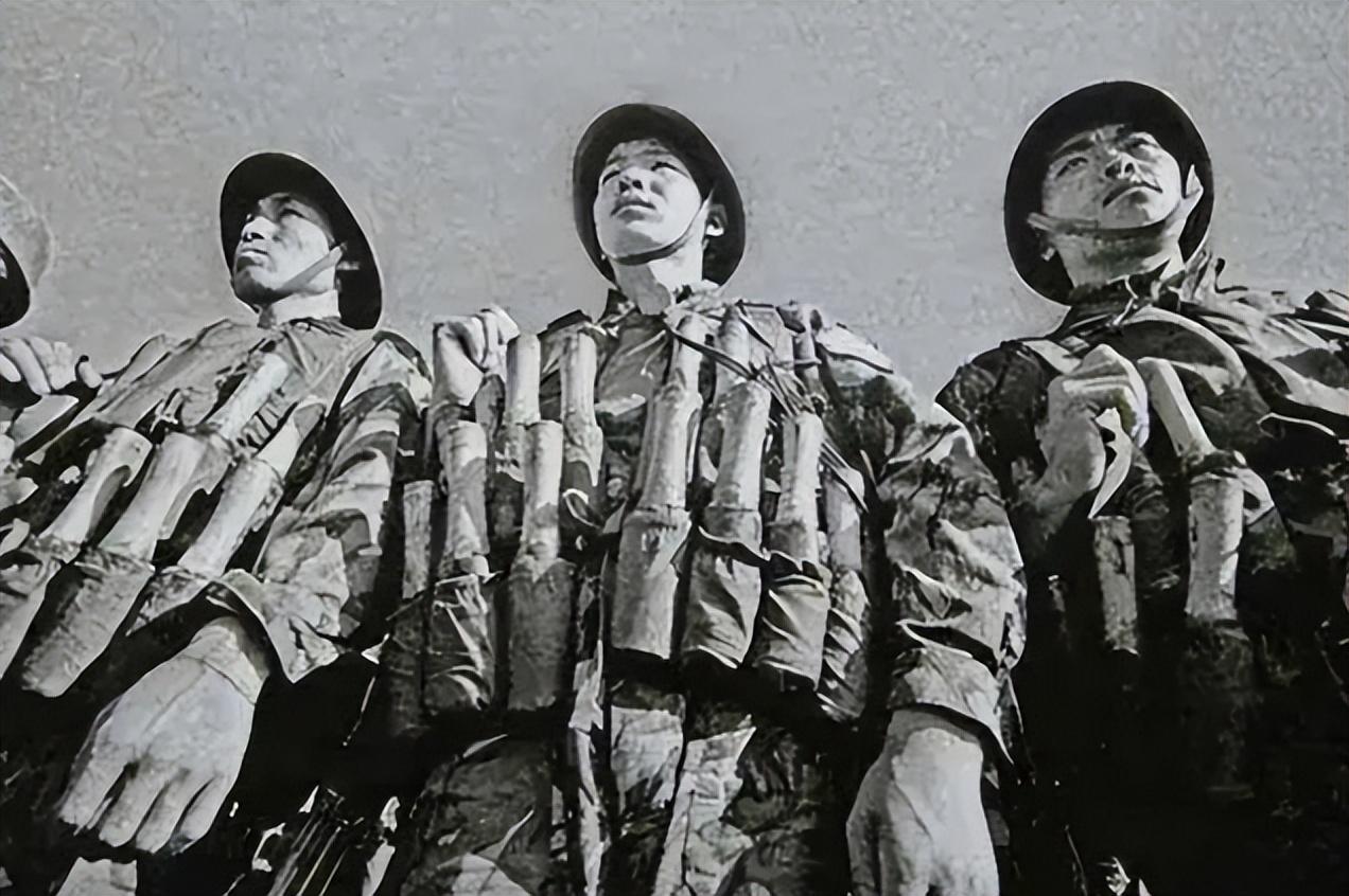1979年对越反击战：解放军雄兵500万，为何还要征6成新兵上前线？_百科TA说