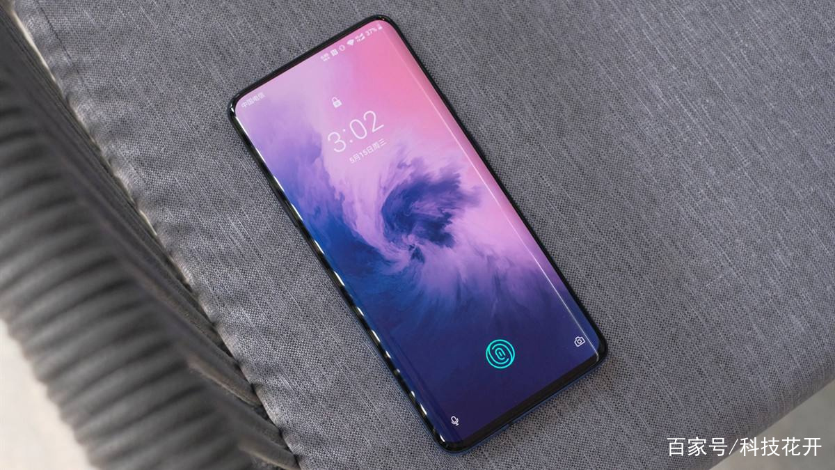 一加8Pro火力全开，2K屏幕+120Hz刷新率，力拼小米10 Pro_百科TA说