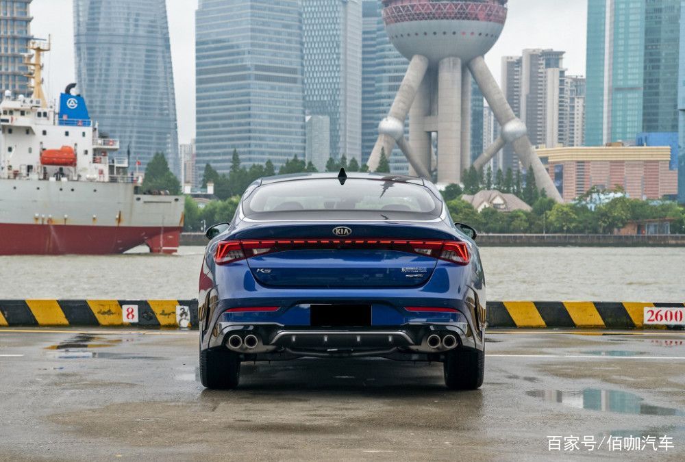 第三代i-GMP平台打造 起亚全新K5凯酷今日上市 预售价16.18万起_百科TA说