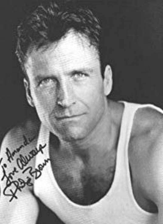 Philip Brown（演员）_百度百科