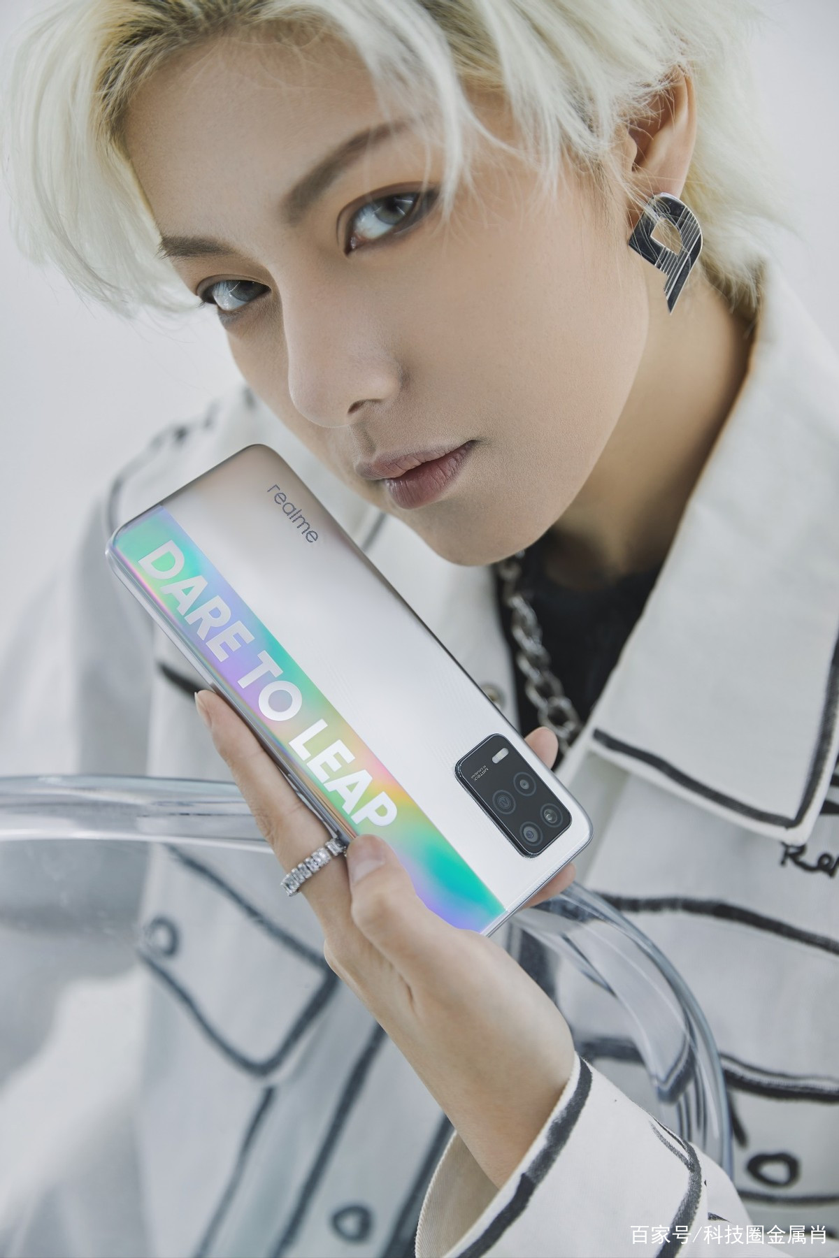 千元价位“机皇”，realme真我Q3才是618期间最值得入手的机型_百科TA说