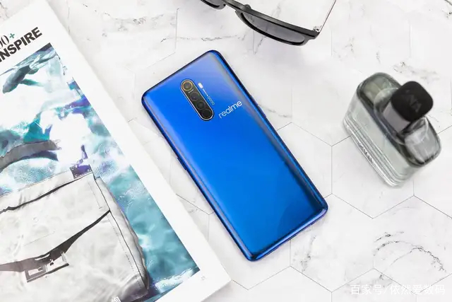 2699起！90Hz+50W快充+骁龙855 plus，又一款让小米头疼的旗舰机_百科TA说