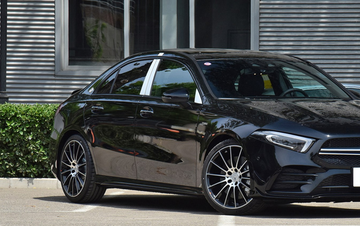 超高人气的奔驰A级AMG！2.0T爆306马力，配四驱+双独悬，零百4.7s_百科TA说